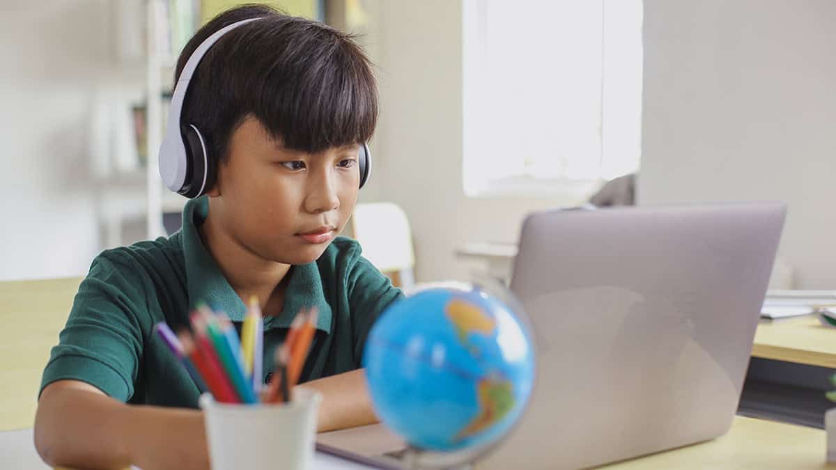 5 ways you can help your child learn about themselves - Kumon Philippines